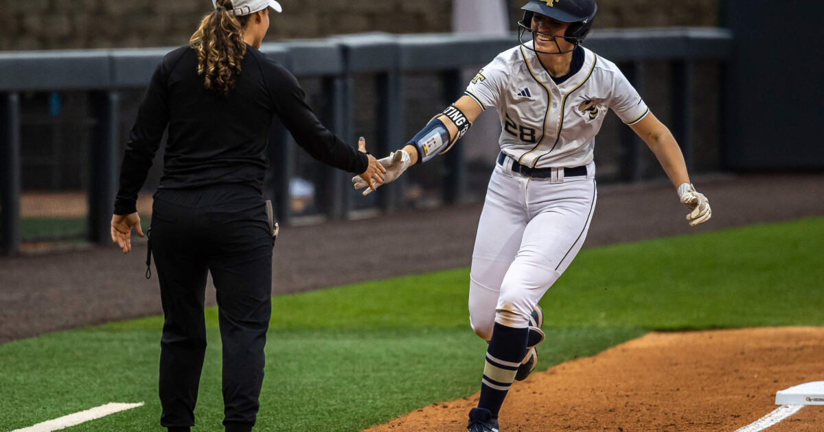 Minghini Walks Off for Historic Victory – Georgia Tech Yellow Jackets