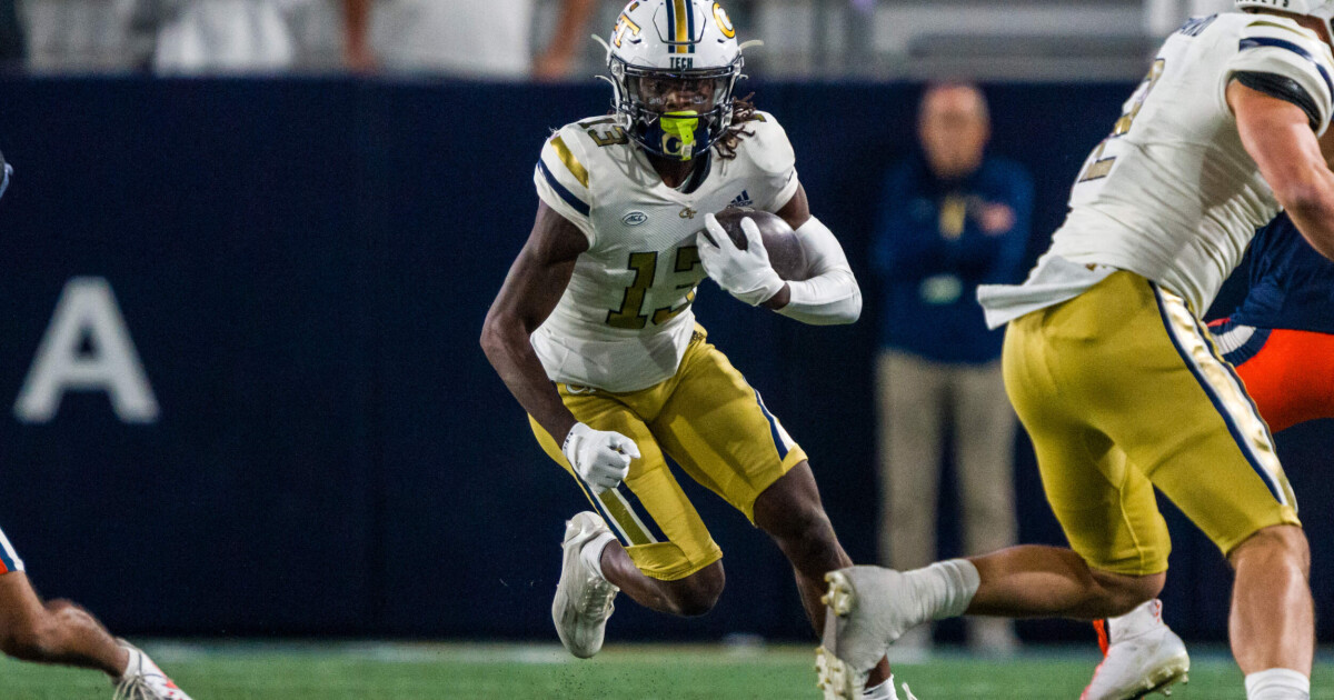 Singleton Jr., Mackenny Named True Freshman All-Americans – Football ...