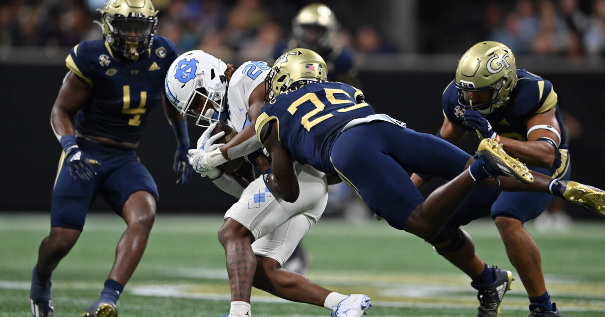 Thomas Named ACC Linebacker of the Week – Football — Georgia Tech ...