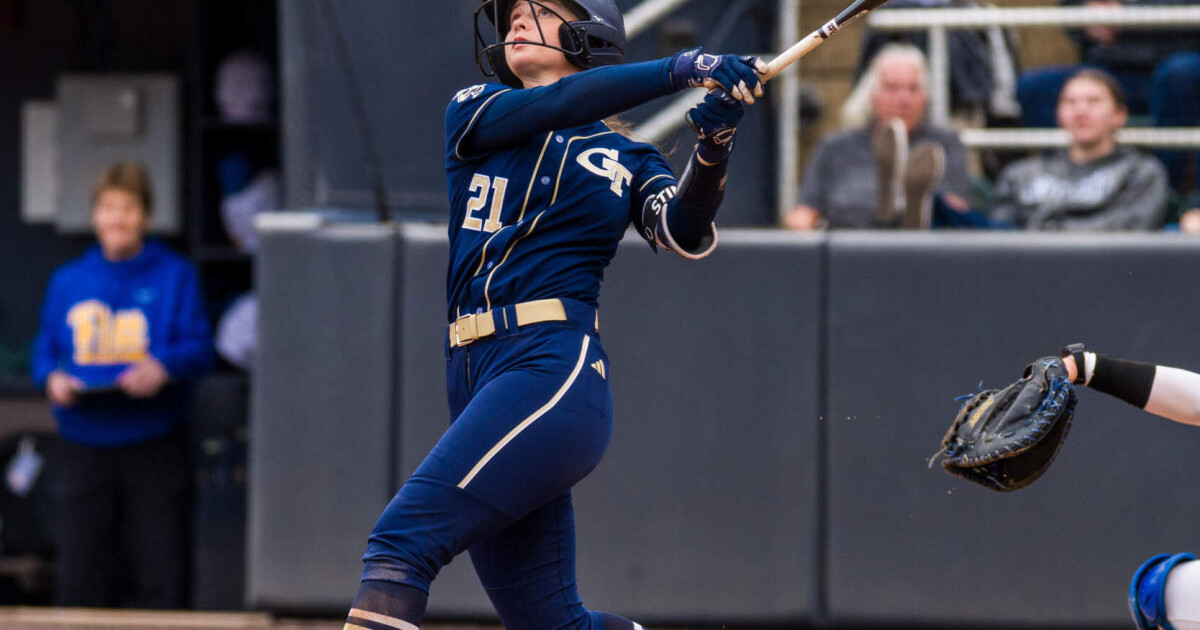 Jackets Slam Chanticleers – Georgia Tech Yellow Jackets