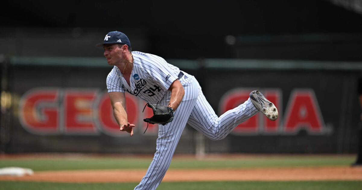 PHOTOS: Baseball vs. Army - NCAA Regional – Baseball — Georgia Tech ...
