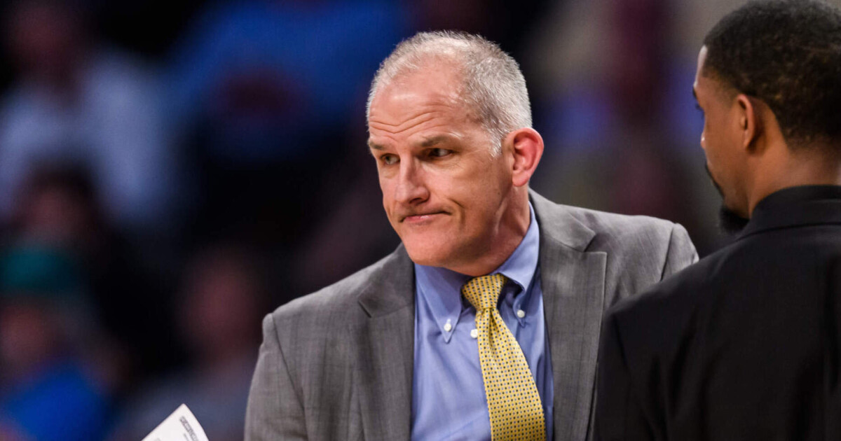 Eric Reveno Honored with Guardians of the Game Award – Men's Basketball ...