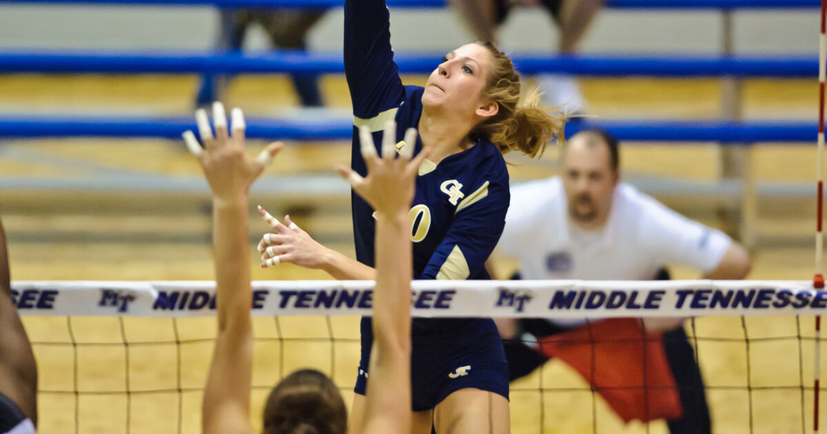 GT Volleyball at MTSU – 10/26/11 – Georgia Tech Yellow Jackets