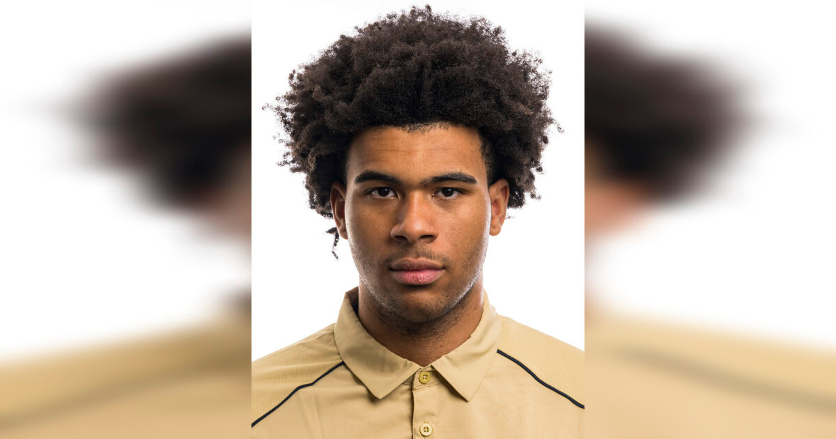 Brandon Stores, Jr. - Men's Basketball Student Athlete – Men's ...