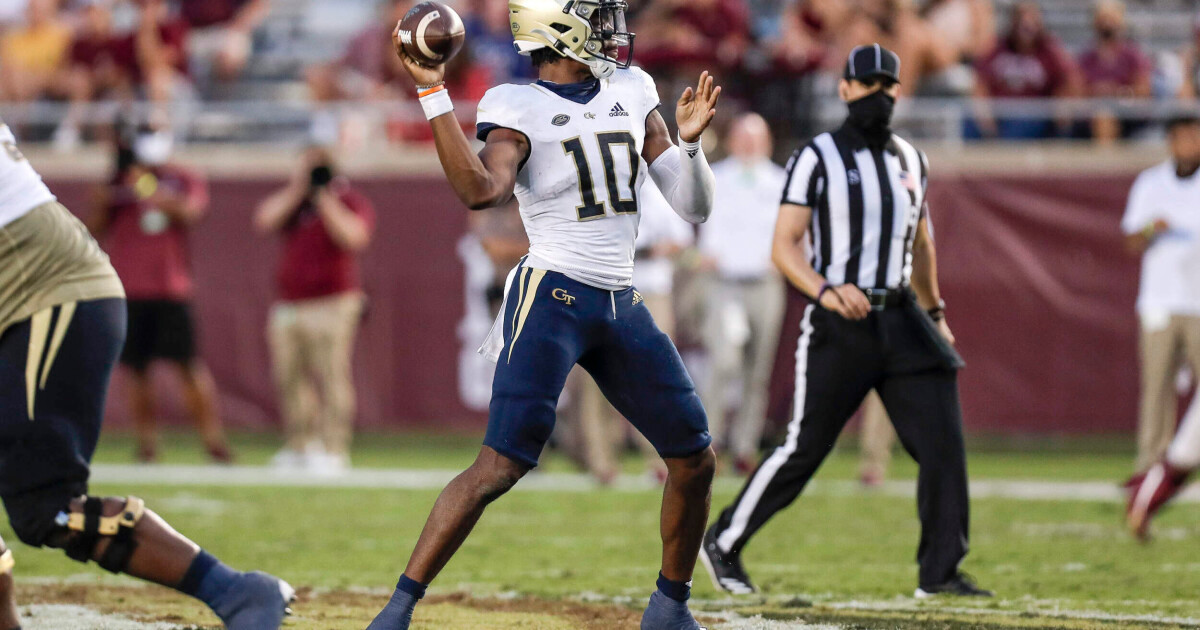 Sims Named Manning Award Quarterback of the Week – Football — Georgia ...