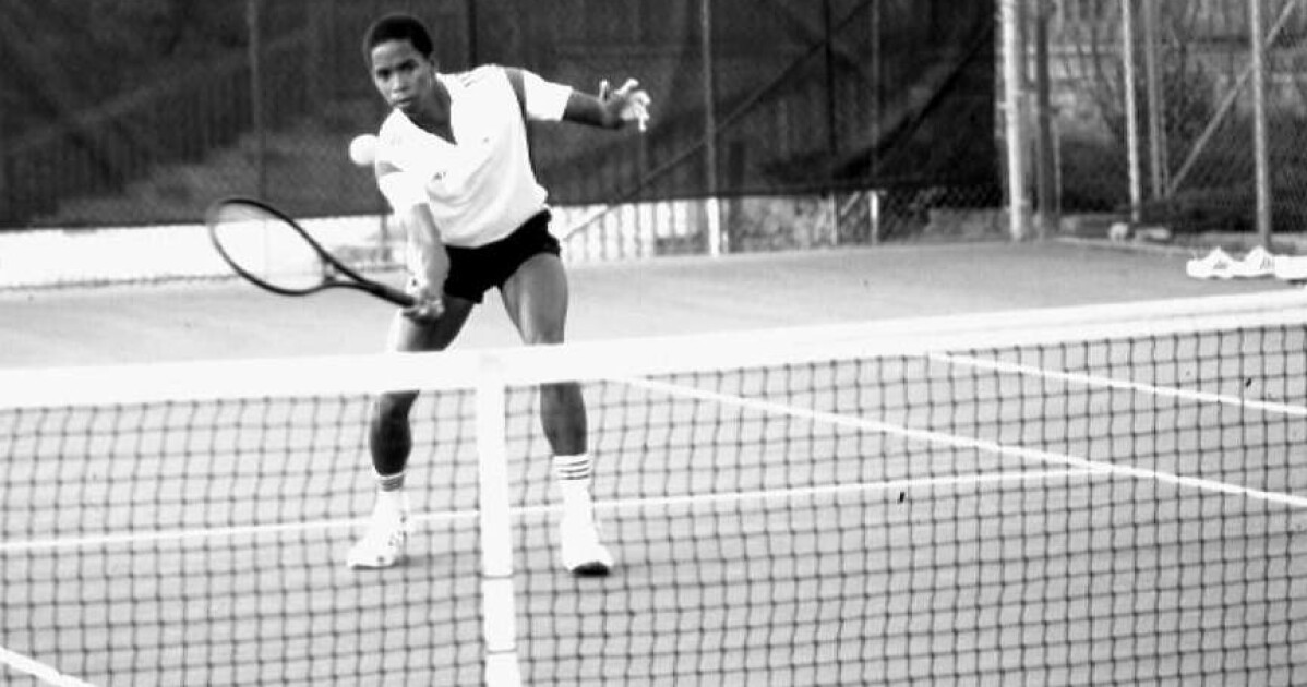 PHOTOS: Men's Tennis All-Americans – Men's Tennis — Georgia Tech Yellow ...