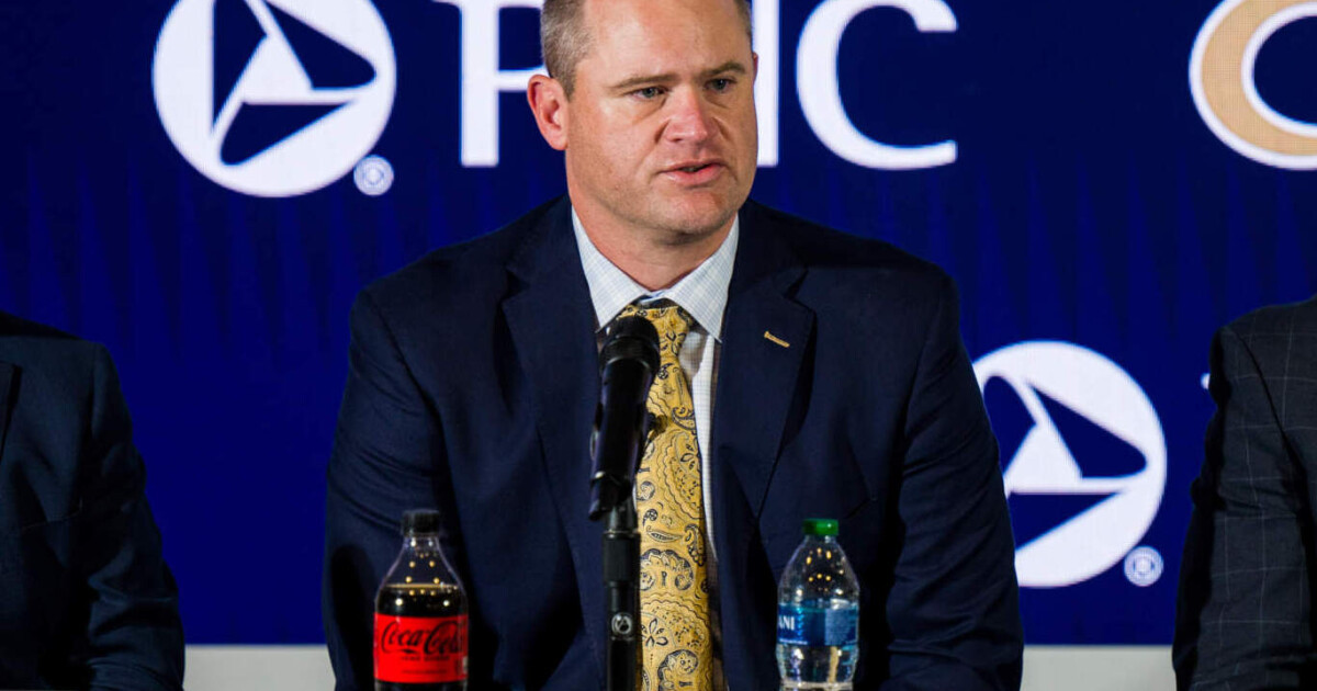 VIDEO: Brent Key Introductory Press Conference – Football — Georgia ...