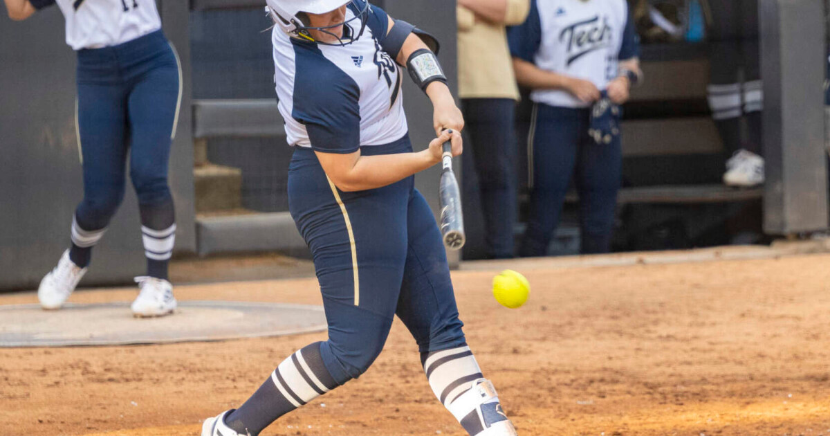 Tech Run-Rules Boston College in Rubber Match, 10-2 (6) – Georgia Tech ...