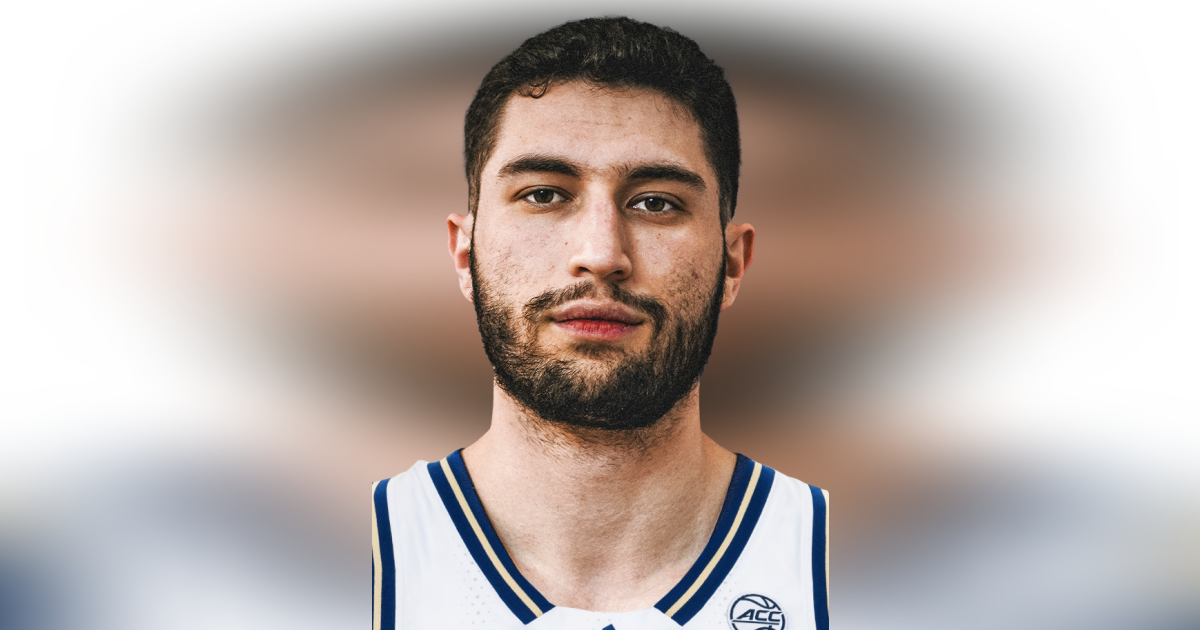 Luke O'Brien - Men's Basketball Student Athlete – Men's Basketball ...