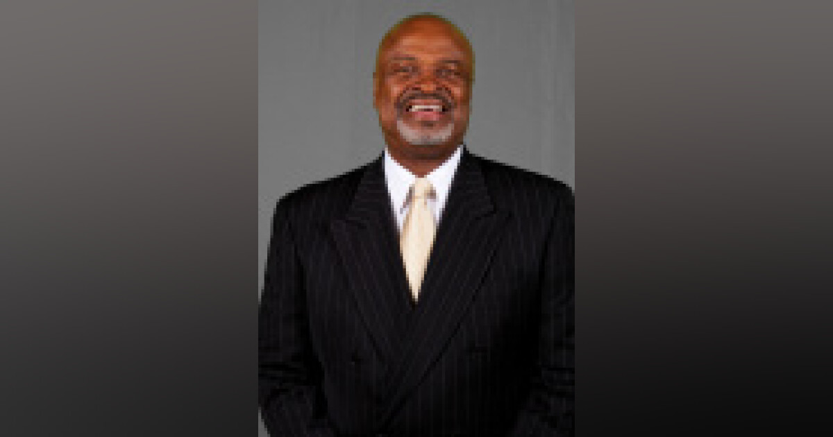 Jim Lewis – Georgia Tech Yellow Jackets