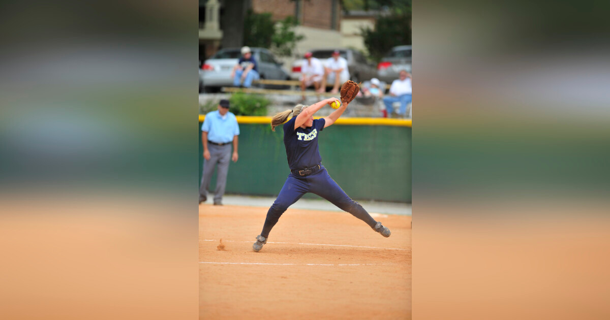 Jessica Coan Photo Gallery – Georgia Tech Yellow Jackets