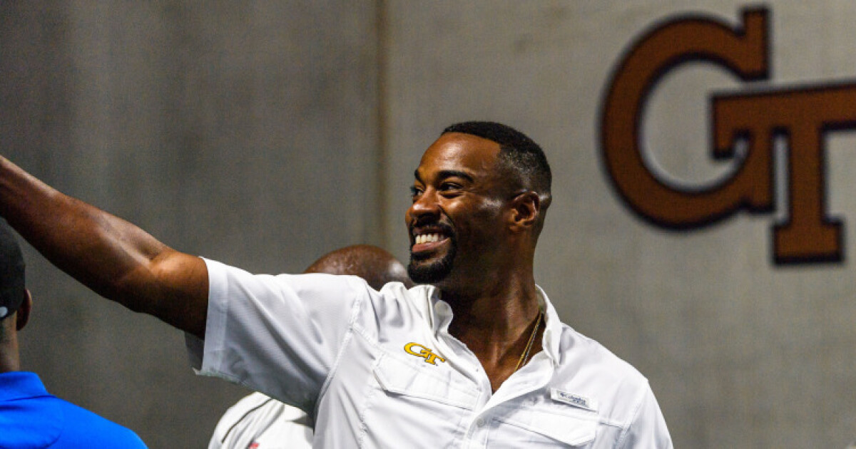 Calvin Johnson Named Walter Camp Man of the Year – Georgia Tech Yellow ...