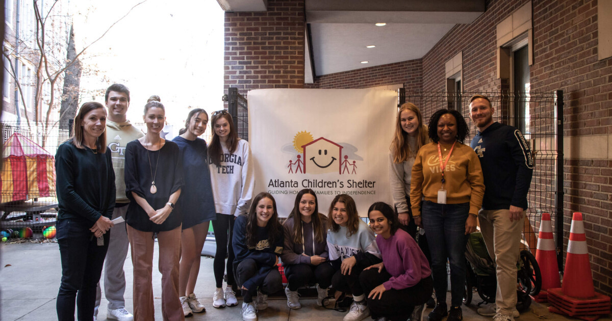 VIDEO: Michael Isenhour Toy Drive Spreads Holiday Cheer — Georgia Tech ...