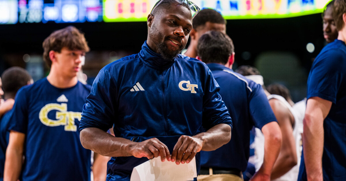 FRIDAY REWIND: Justin Landry Mic'd Up – Men's Basketball — Georgia Tech ...