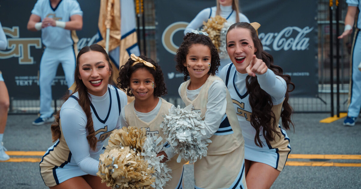 GALLERY: Behind the Scenes Girl Scout Visit – Athletics — Georgia Tech ...