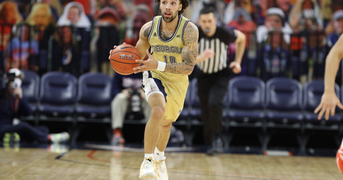 No. 13/12 Cavaliers Hold Off Georgia Tech, 64-62 – Men's Basketball ...