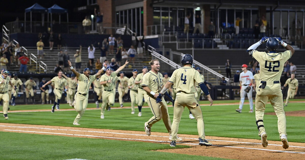 Georgia Tech Walks Off UGA in Historic Game – Baseball — Georgia Tech ...