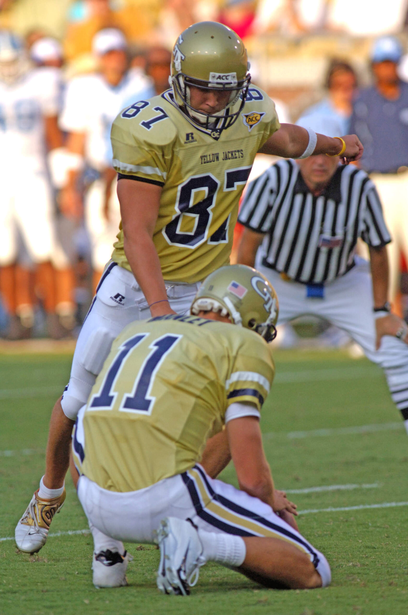 Travis Bell: Football (2004-07) – Athletics — Georgia Tech Yellow Jackets
