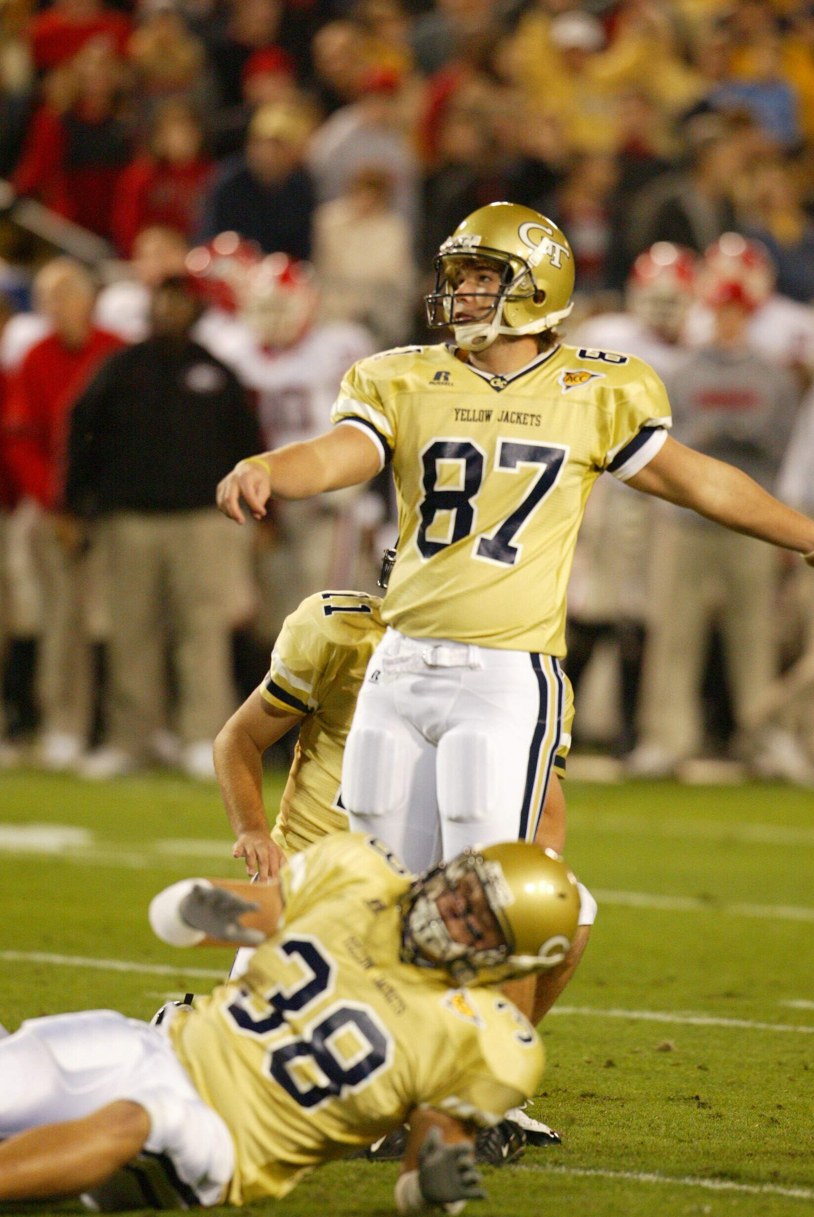 Travis Bell: Football (2004-07) – Athletics — Georgia Tech Yellow Jackets